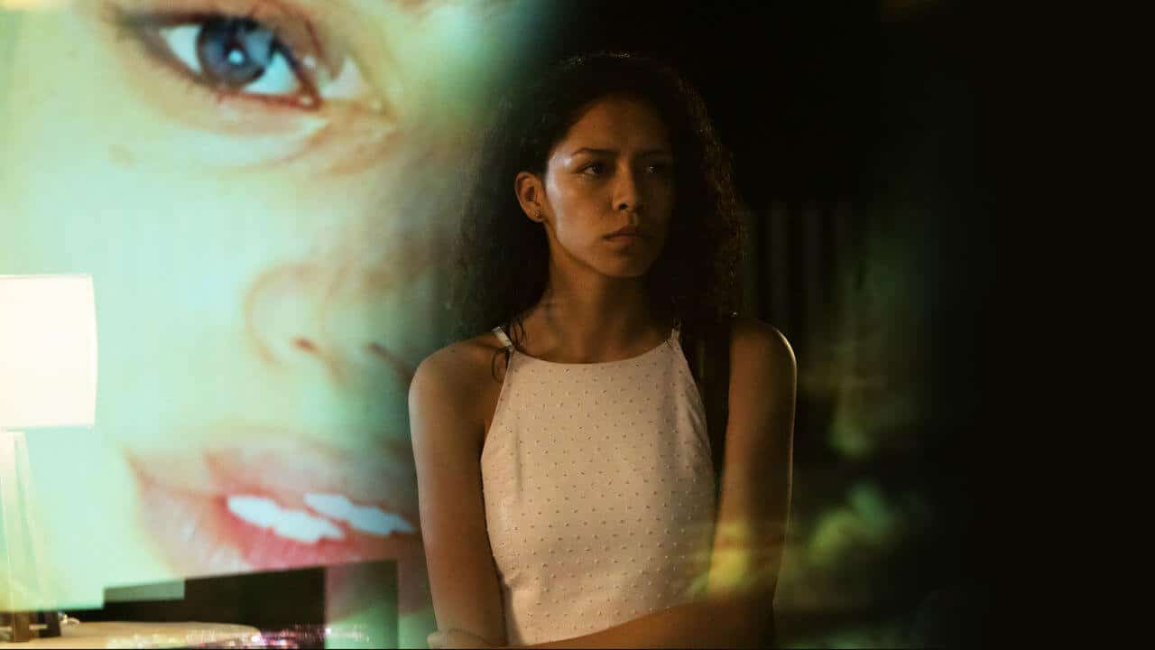 Chambers Review: Netflix Offers Blood-Pumping Scares, But Lacks Heart ...