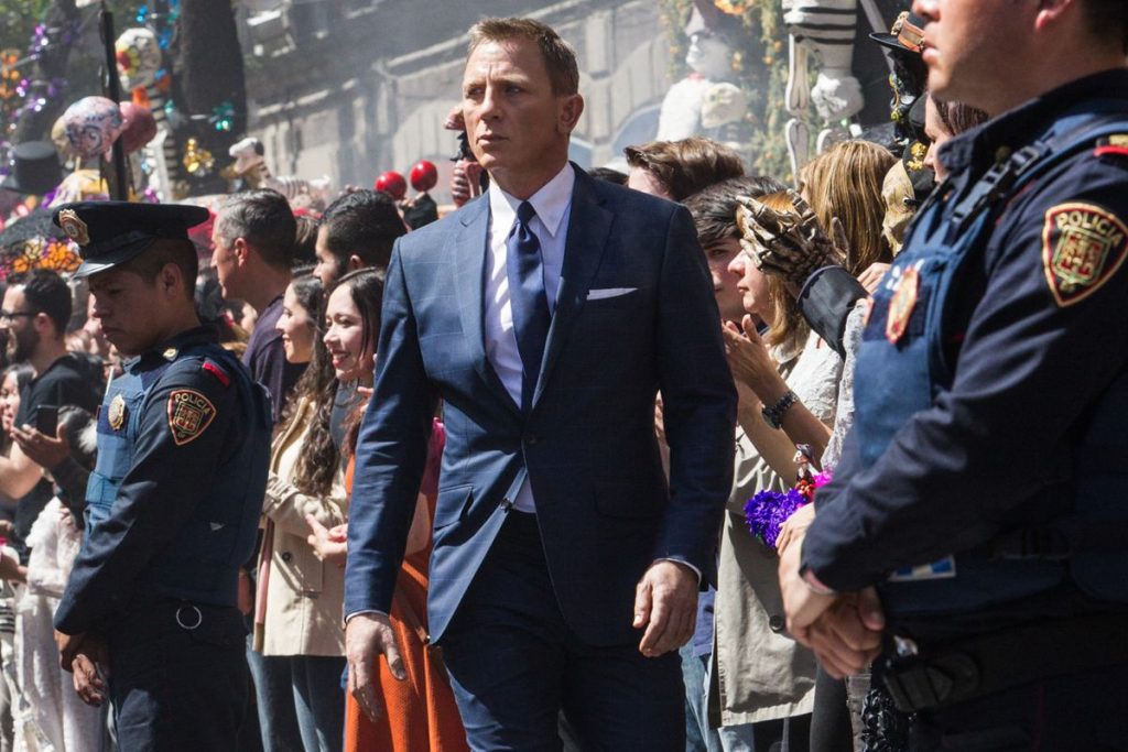 "Spectre" Loses Itself in the Ghosts of Franchise Past | The Spool