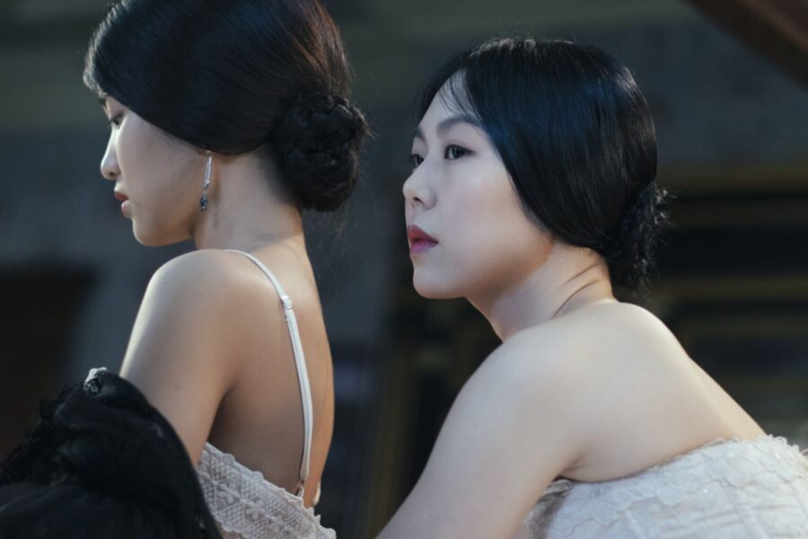 "The Handmaiden" explored the passion of female friendship | The Spool