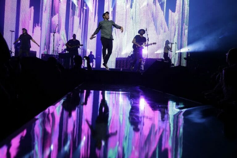 Secrets of Hillsong Review: When Church & Clout Clash | The Spool